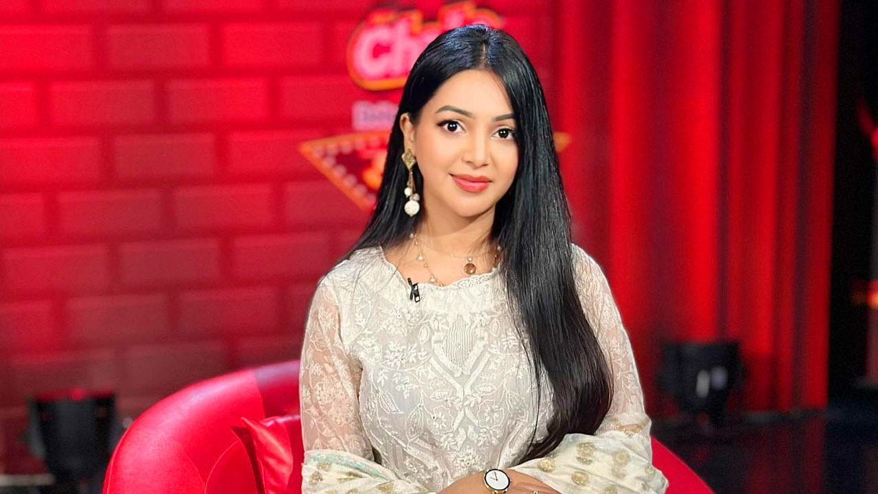 Prova reacts sharply to marriage question on live